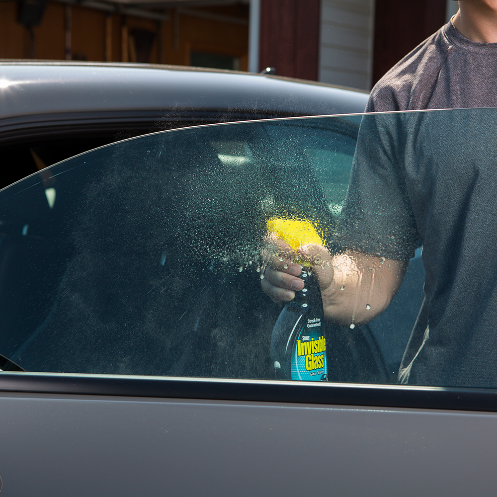Invisible Glass Auto Glass Cleaner (Spray)
